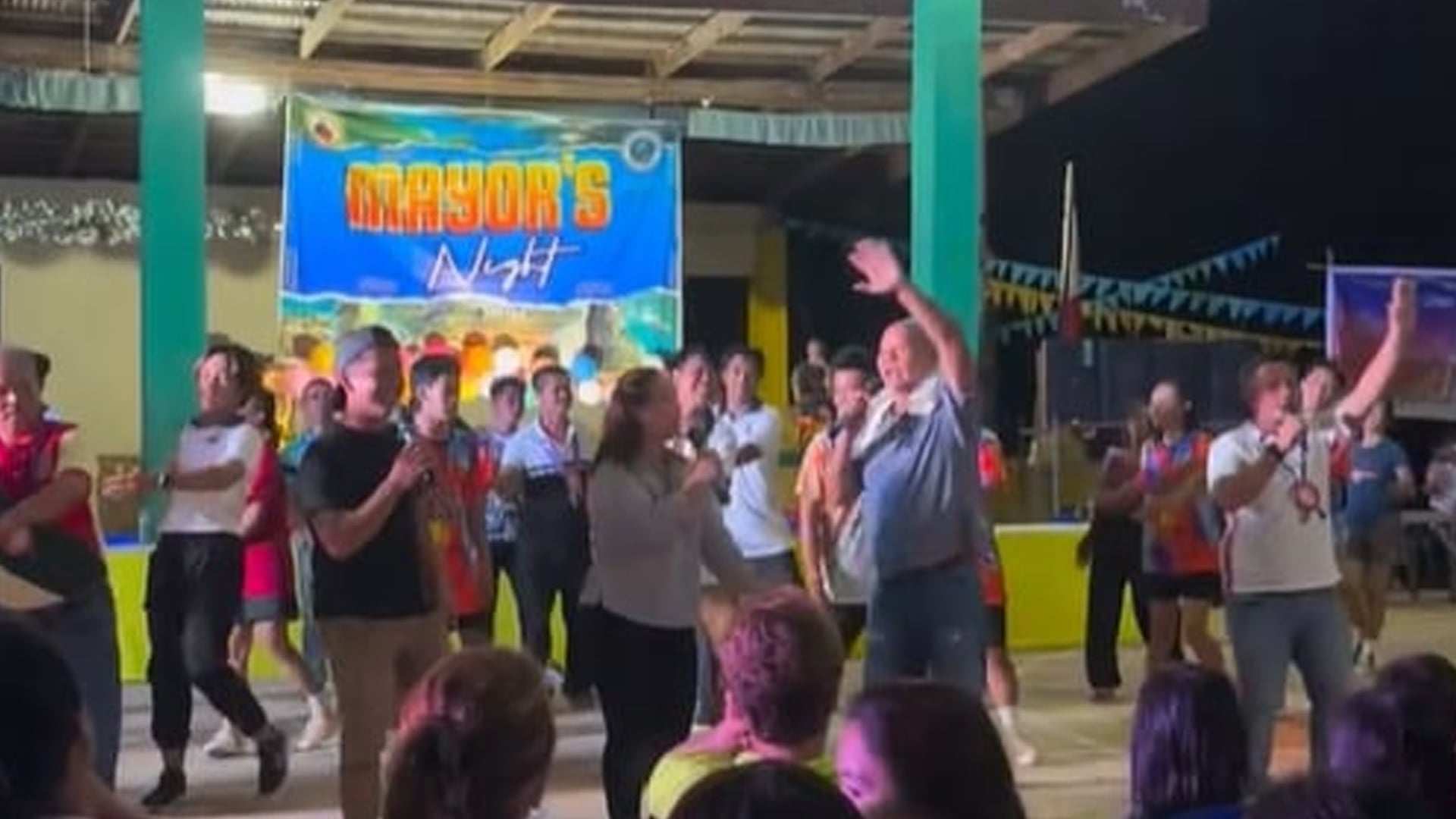 Mayor ng Taytay, Palawan nakipag-agawan ng kutsilyo sa kapitan ...