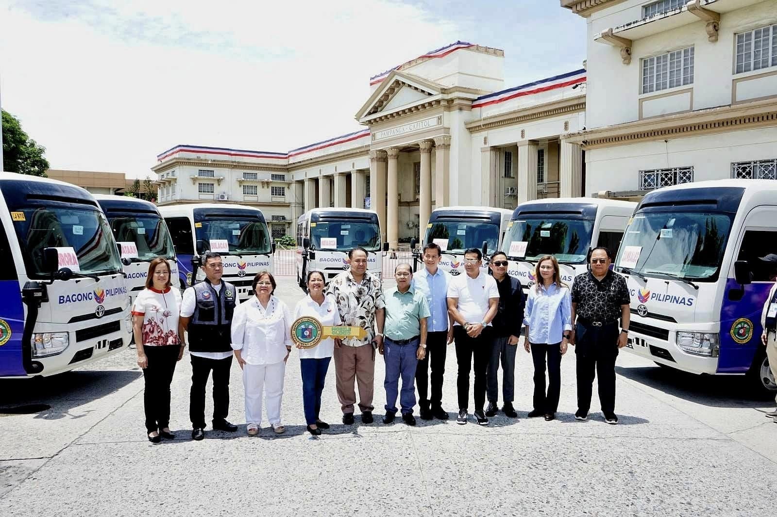 Bagong Pilipinas Mobile Clinic ibinigay sa pitong probinsya sa Central ...