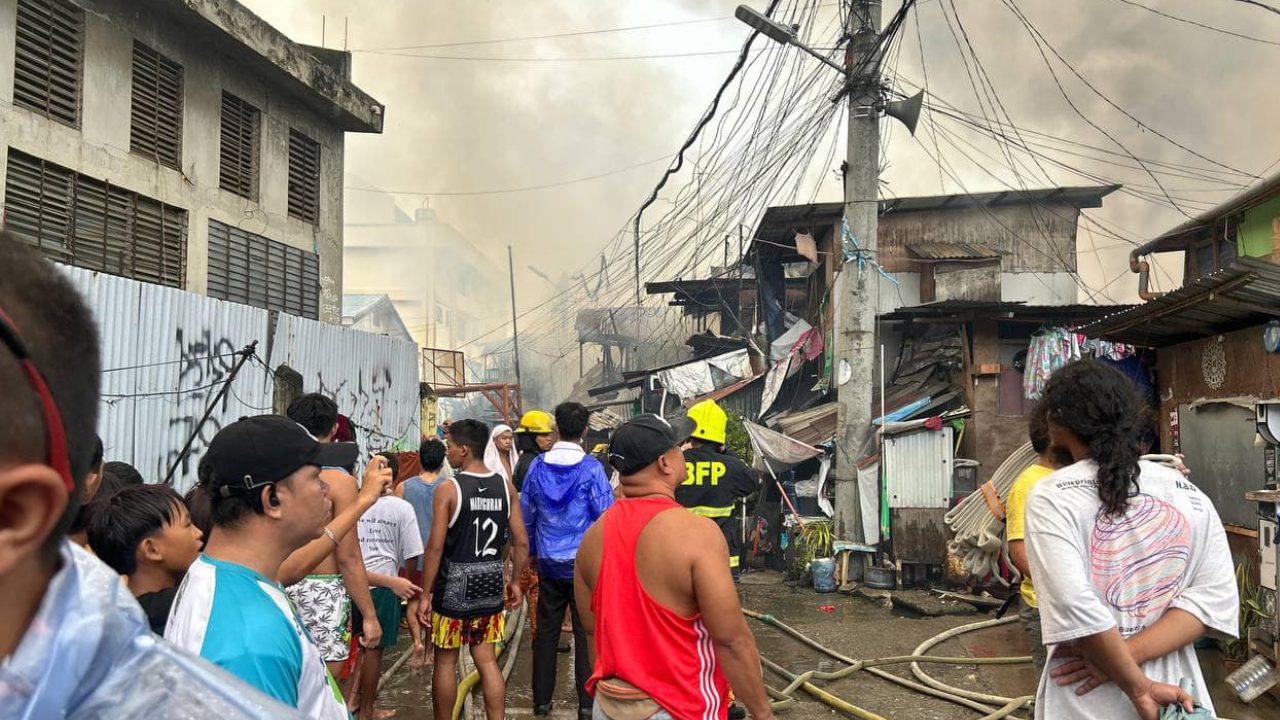 Nasa 100 pamilya - nawalan ng tirahan sa sunog sa Mandaue City, Cebu ...