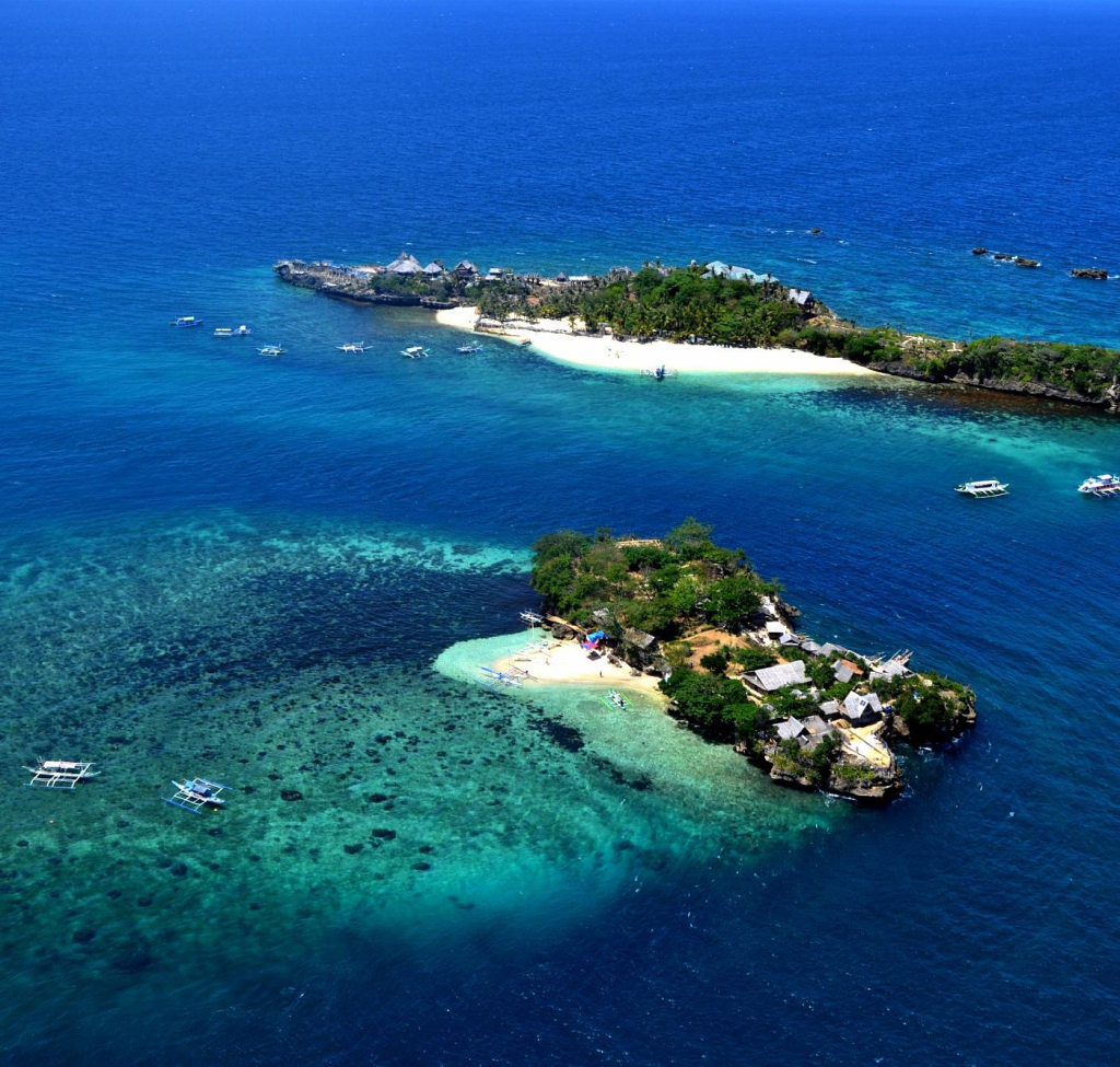 Boracay Island finds new life with holiday tourist boom amid earlier ...