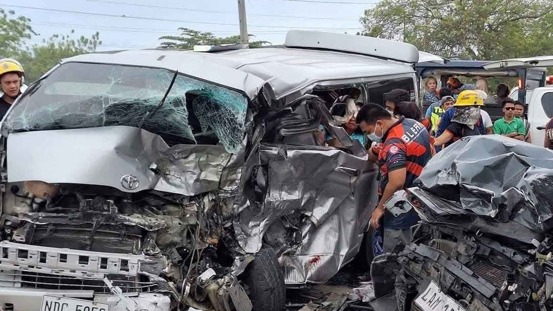 4 dead, 13 injured in head-on collision on GenSan highway - Brigada News